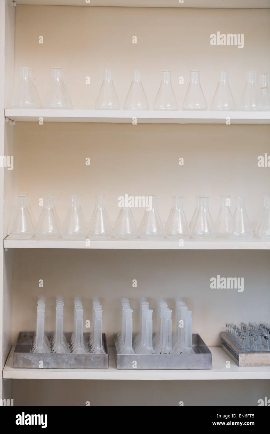 Storage unit with test tubes and beakers Stock Photo - Alamy