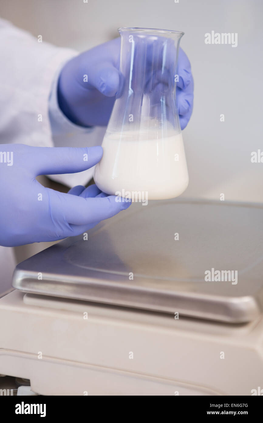 White liquid hi-res stock photography and images - Alamy