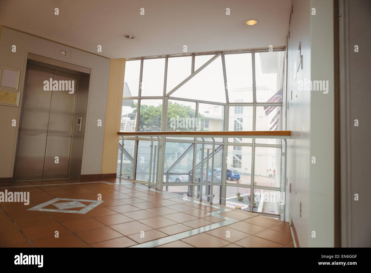 Foyer elevator hi-res stock photography and images - Alamy
