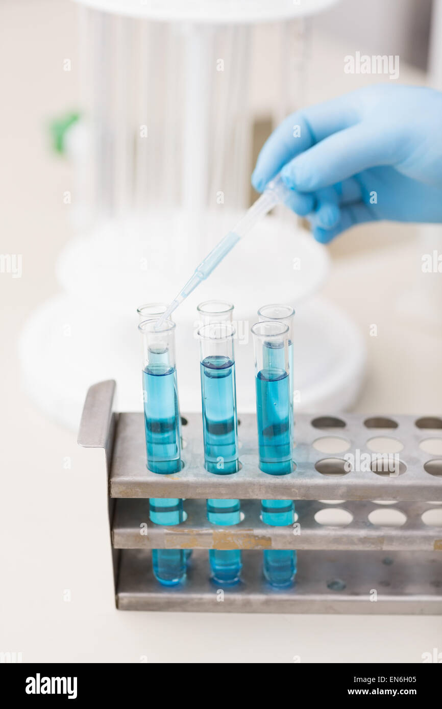 Experiment test hi-res stock photography and images - Alamy