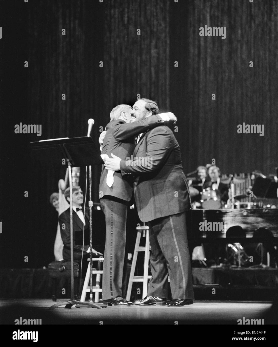 Frank Sinatra and tenor Luciano Pavarotti seen here performing on stage ...