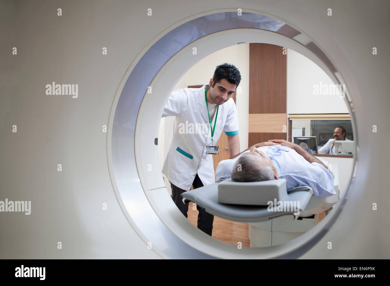 Ct scanner hi-res stock photography and images - Alamy