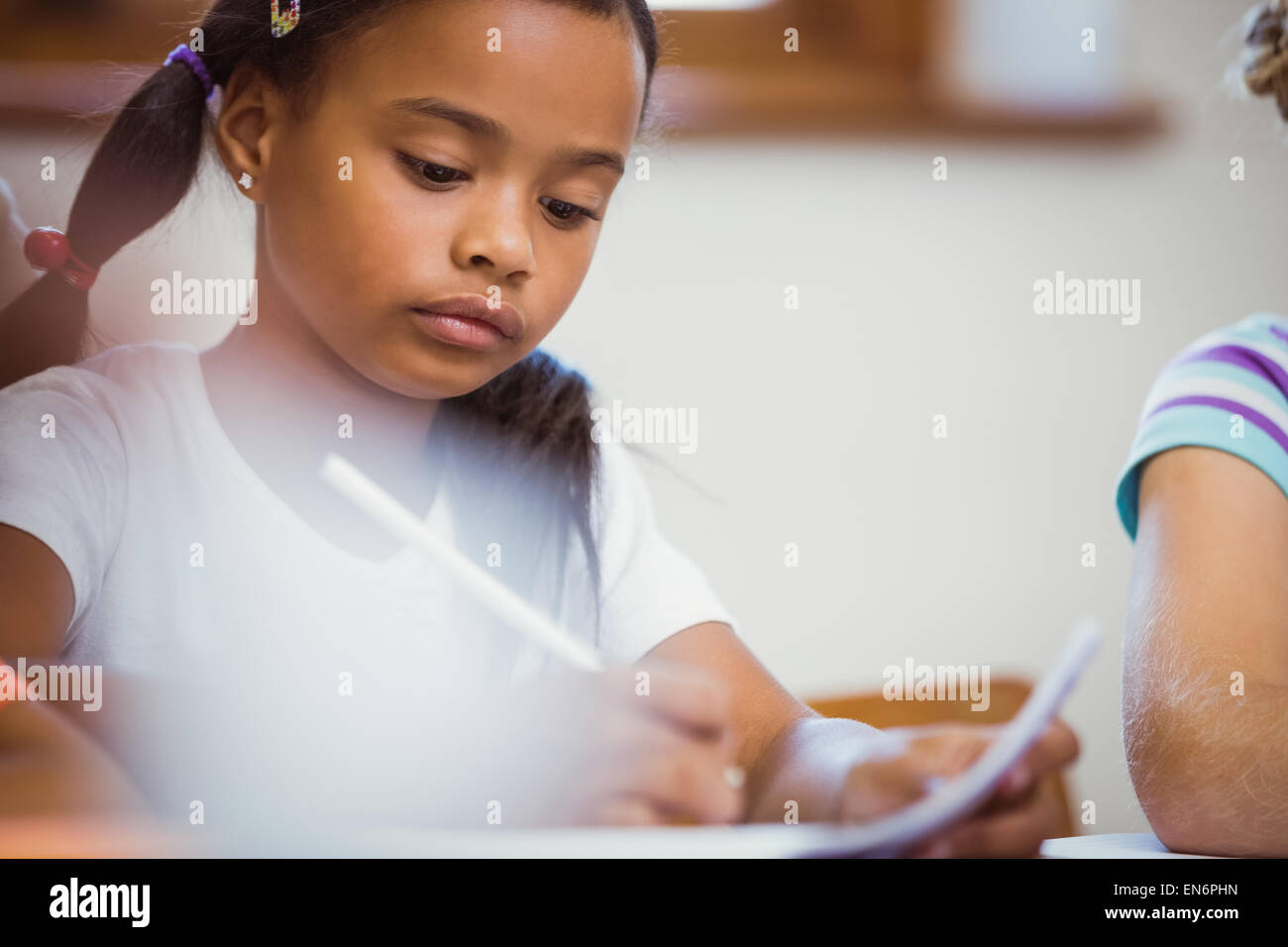 Schoolchildren working hi-res stock photography and images - Alamy