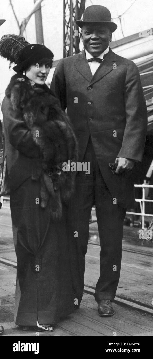 Historical american ship photos Black and White Stock Photos & Images ...