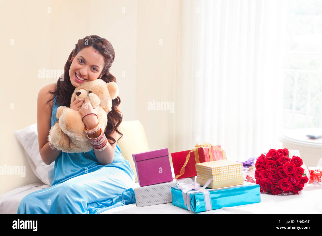 Woman teddy bear hi-res stock photography and images - Alamy