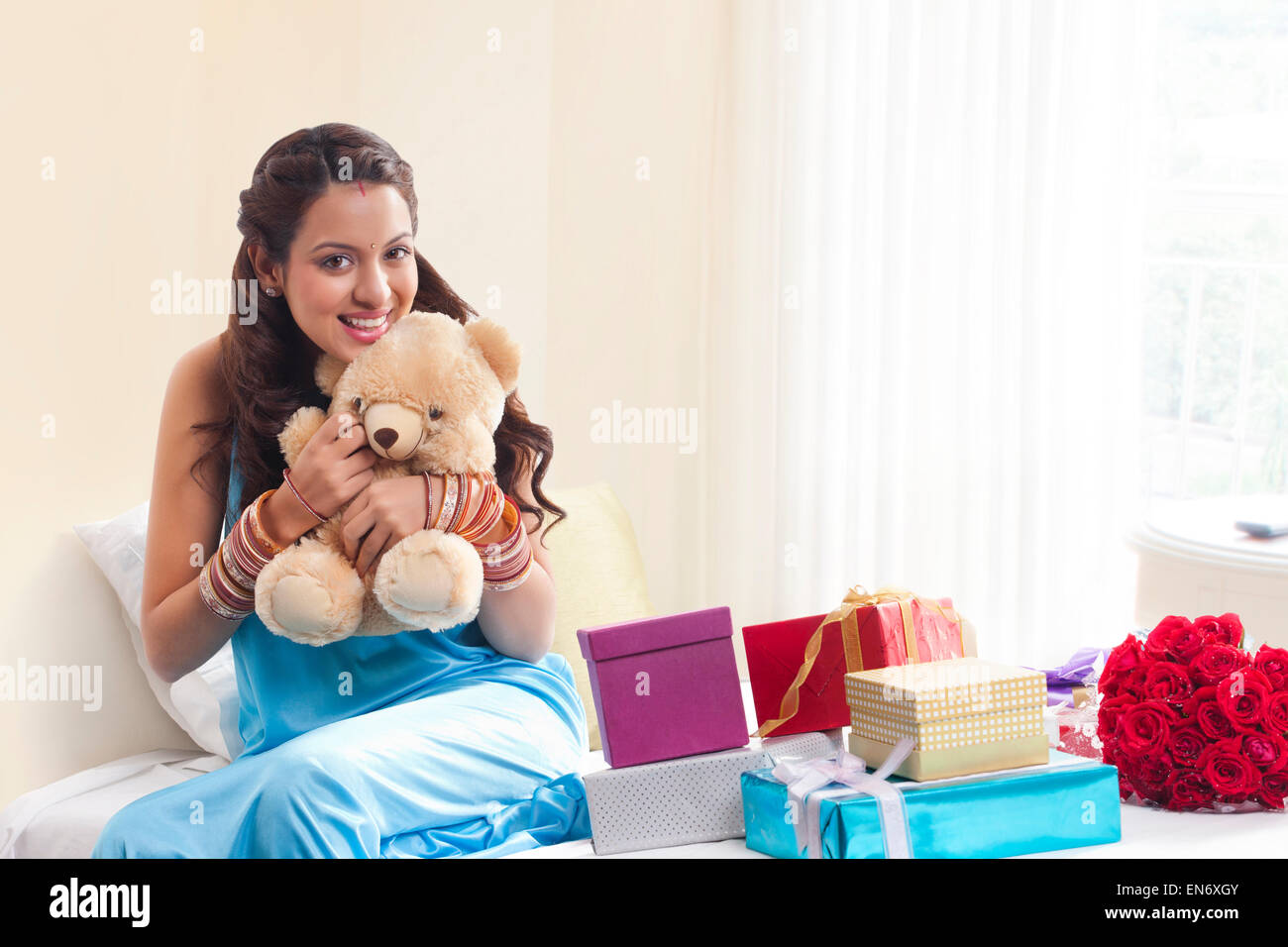 Woman teddy bear hi-res stock photography and images - Alamy