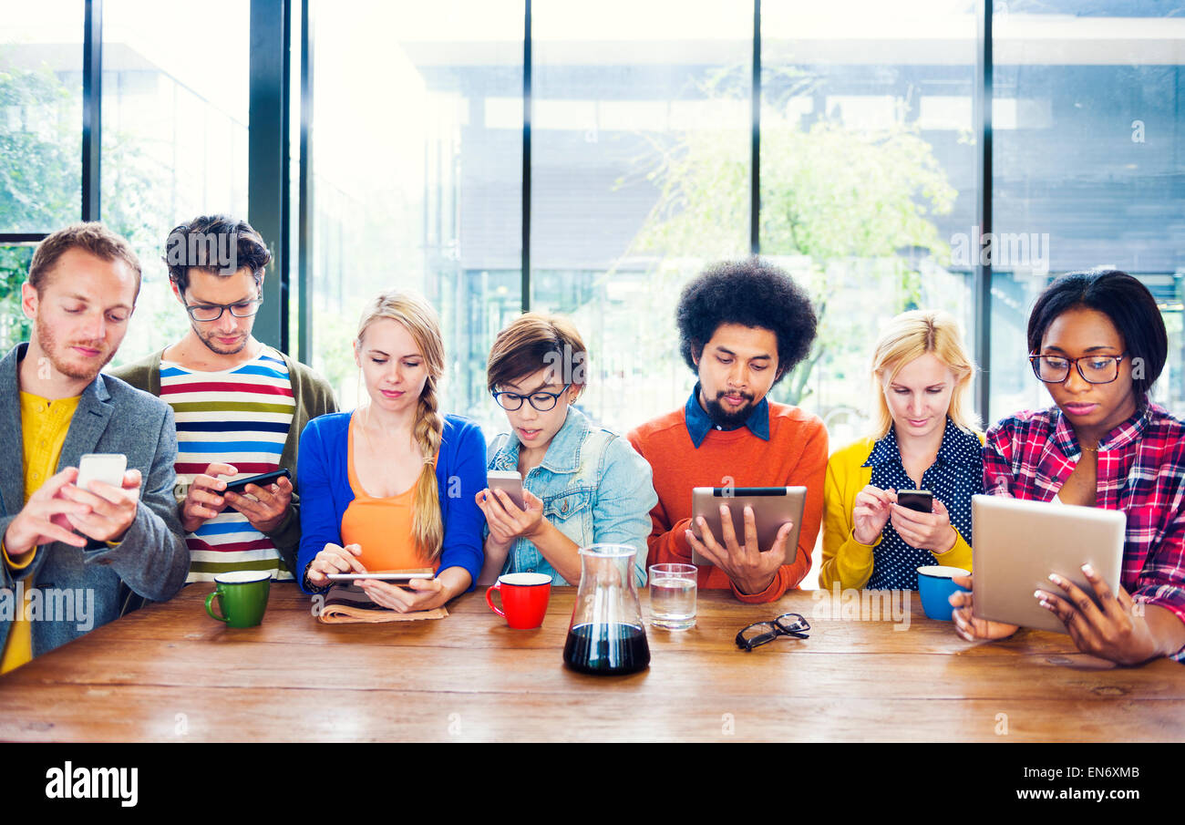 Socail networking hi-res stock photography and images - Alamy