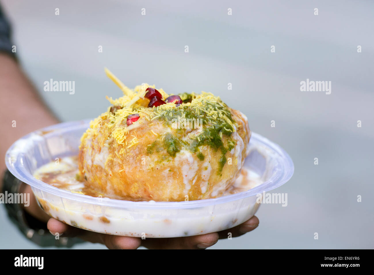 Panipuri hi-res stock photography and images - Alamy