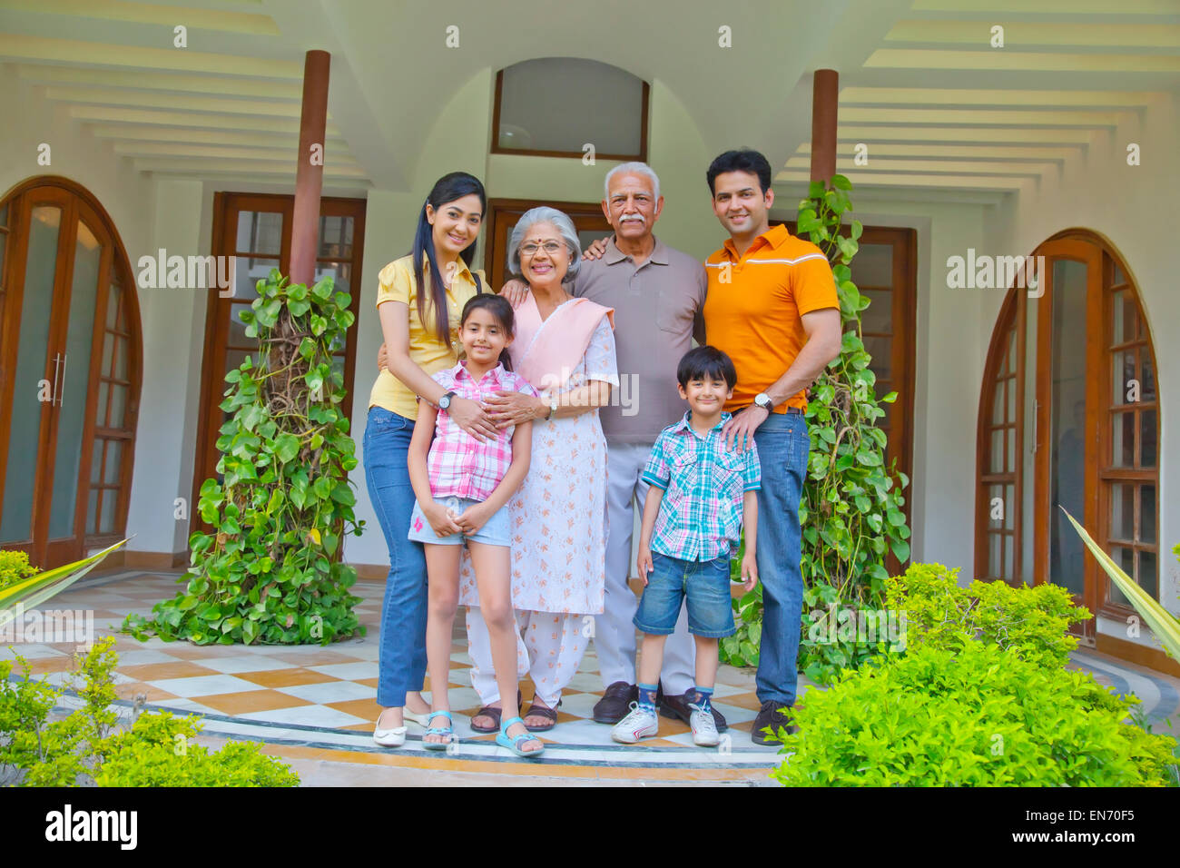 Portrait of a multigeneration family Stock Photo - Alamy