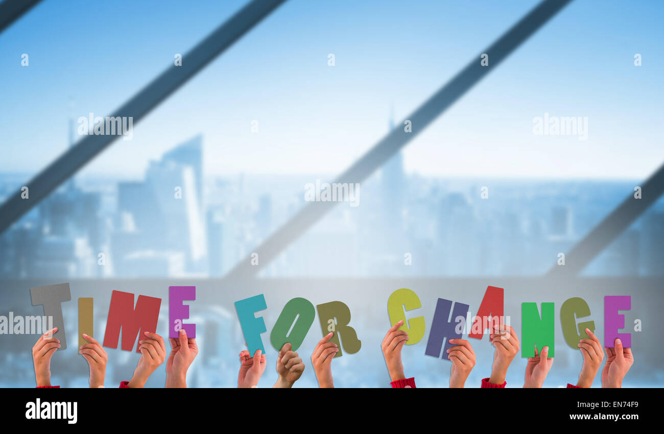 Hand holding change hi-res stock photography and images - Alamy