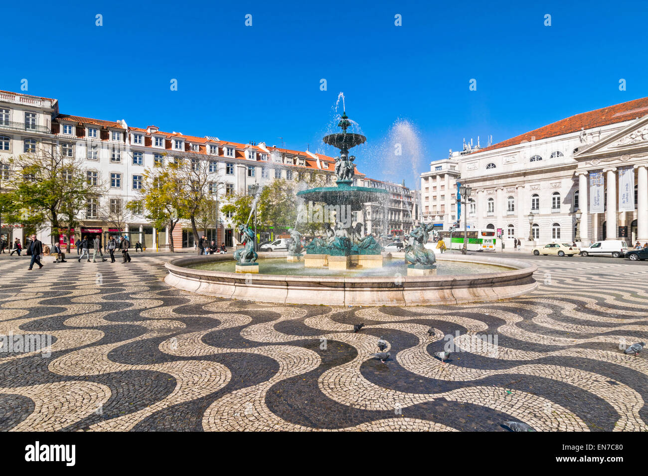 Water fountains in lisbon hi-res stock photography and images - Alamy