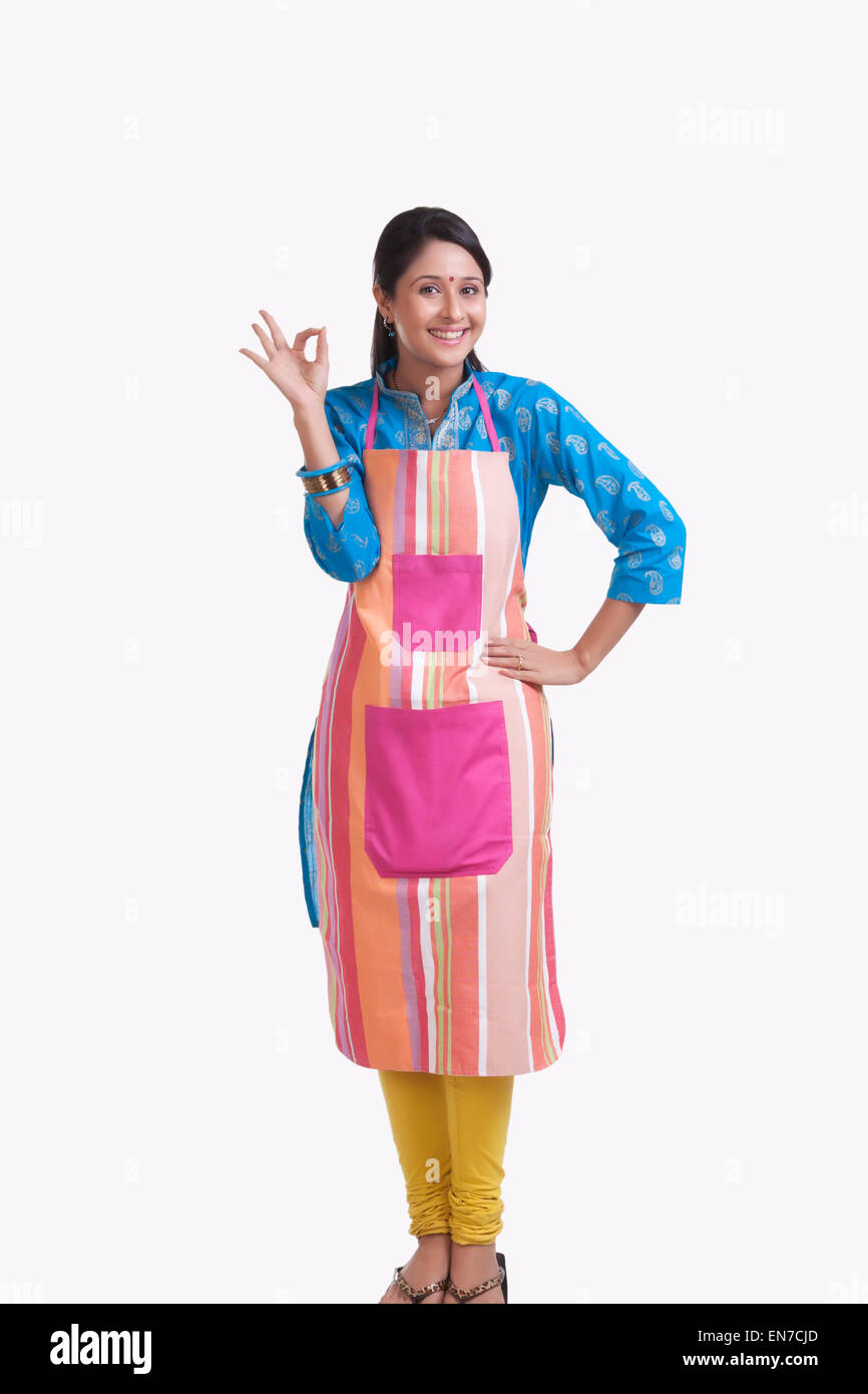 Portrait of a young WOMEN wearing an apron Stock Photo - Alamy