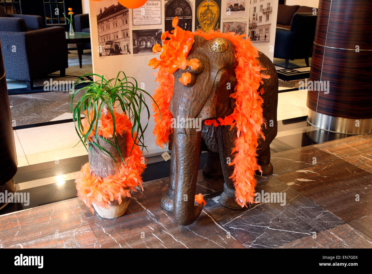 Elephant hotel hi-res stock photography and images - Alamy