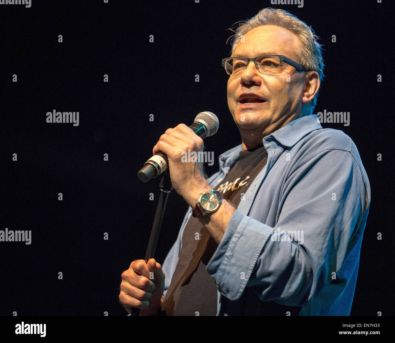 Milwaukee, Wisconsin, USA. 5th July, 2013. Comedian LEWIS BLACK brings ...