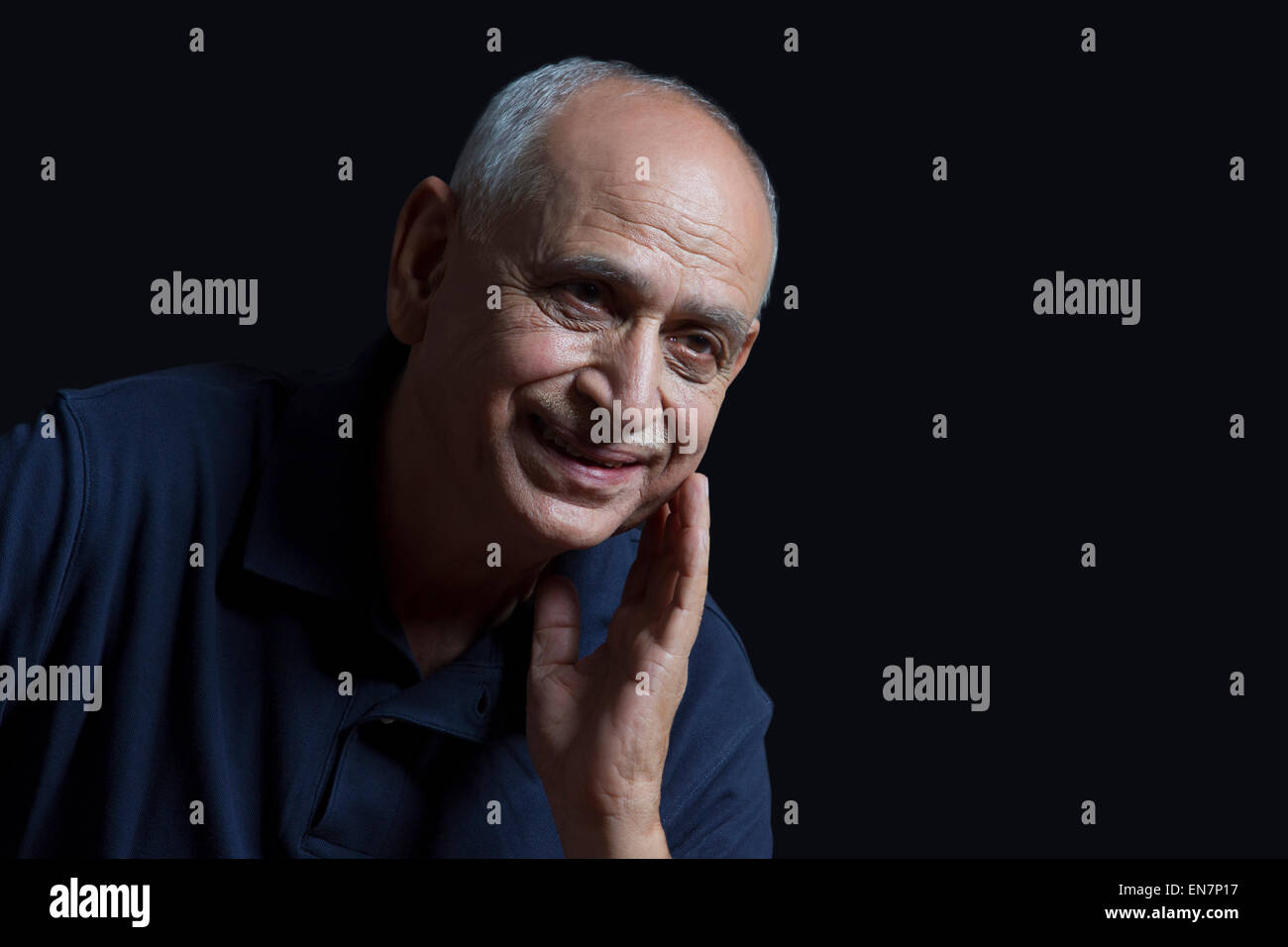 Old man smiling Stock Photo - Alamy