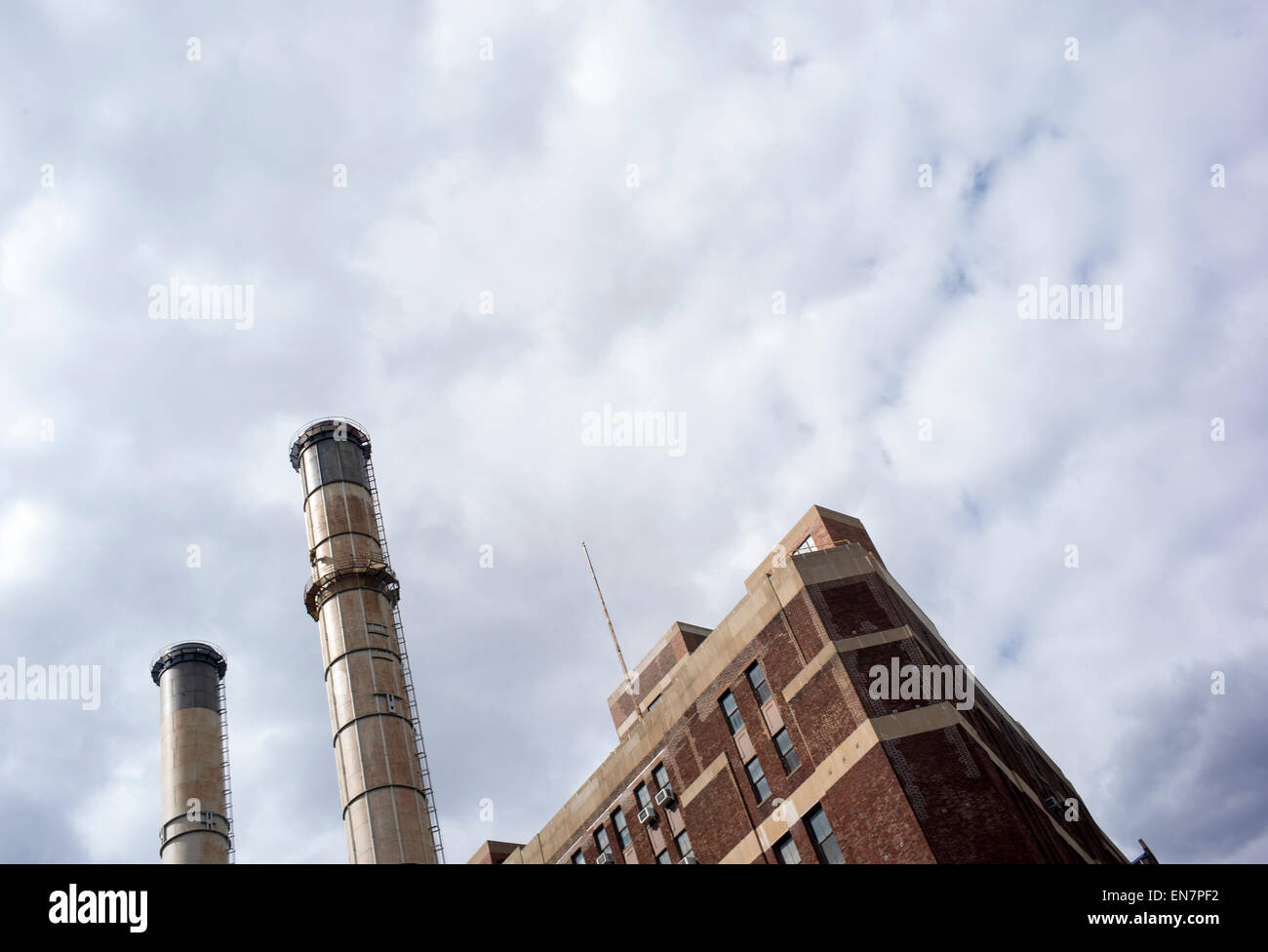 Consolidated edison power plant hi-res stock photography and images - Alamy