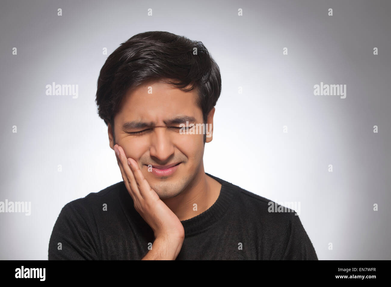 Face close up man toothache hi-res stock photography and images - Alamy