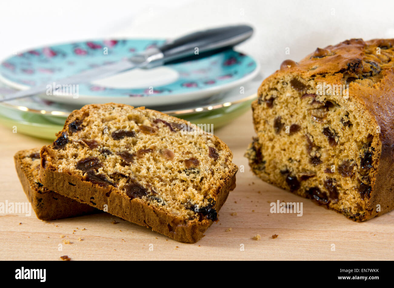 Sliced fruit loaf knife hi-res stock photography and images - Alamy