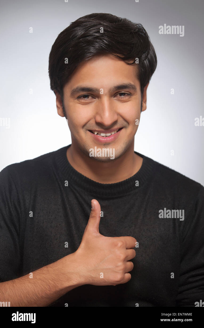 Man happy smiling facial hi-res stock photography and images - Alamy