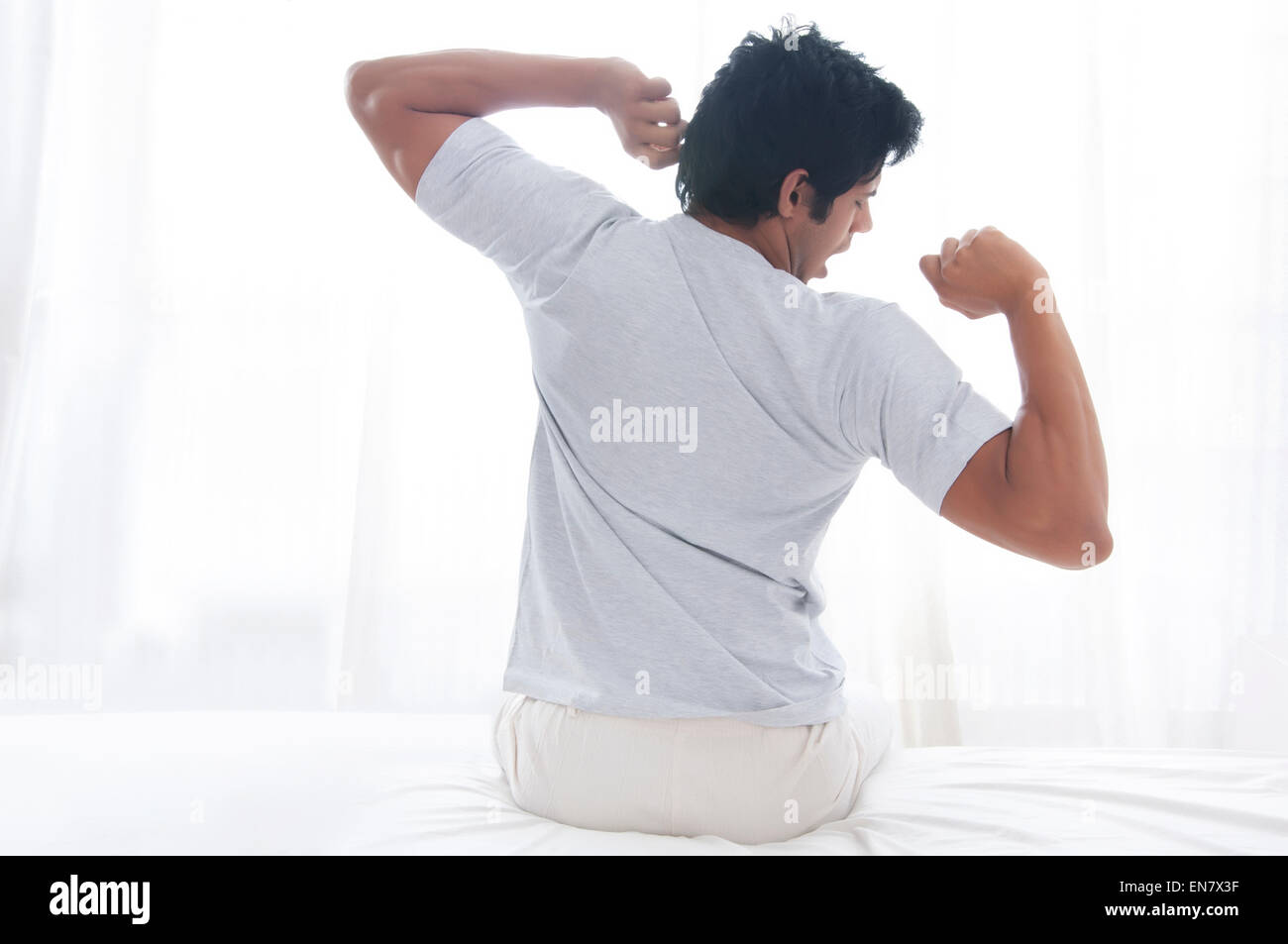 Stretching and yawning hi-res stock photography and images - Alamy
