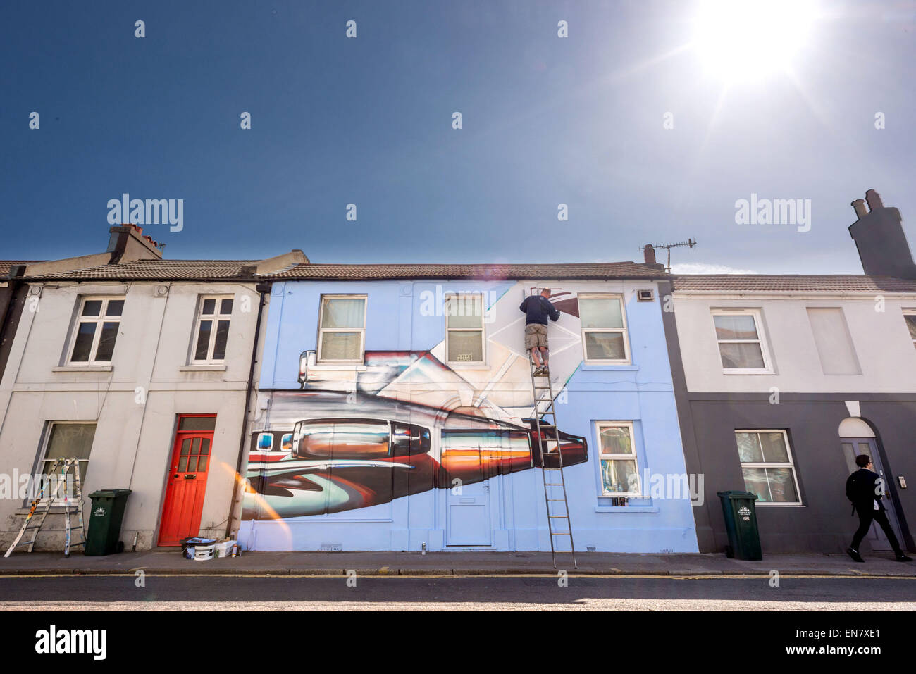 Aroe artist hi-res stock photography and images - Alamy