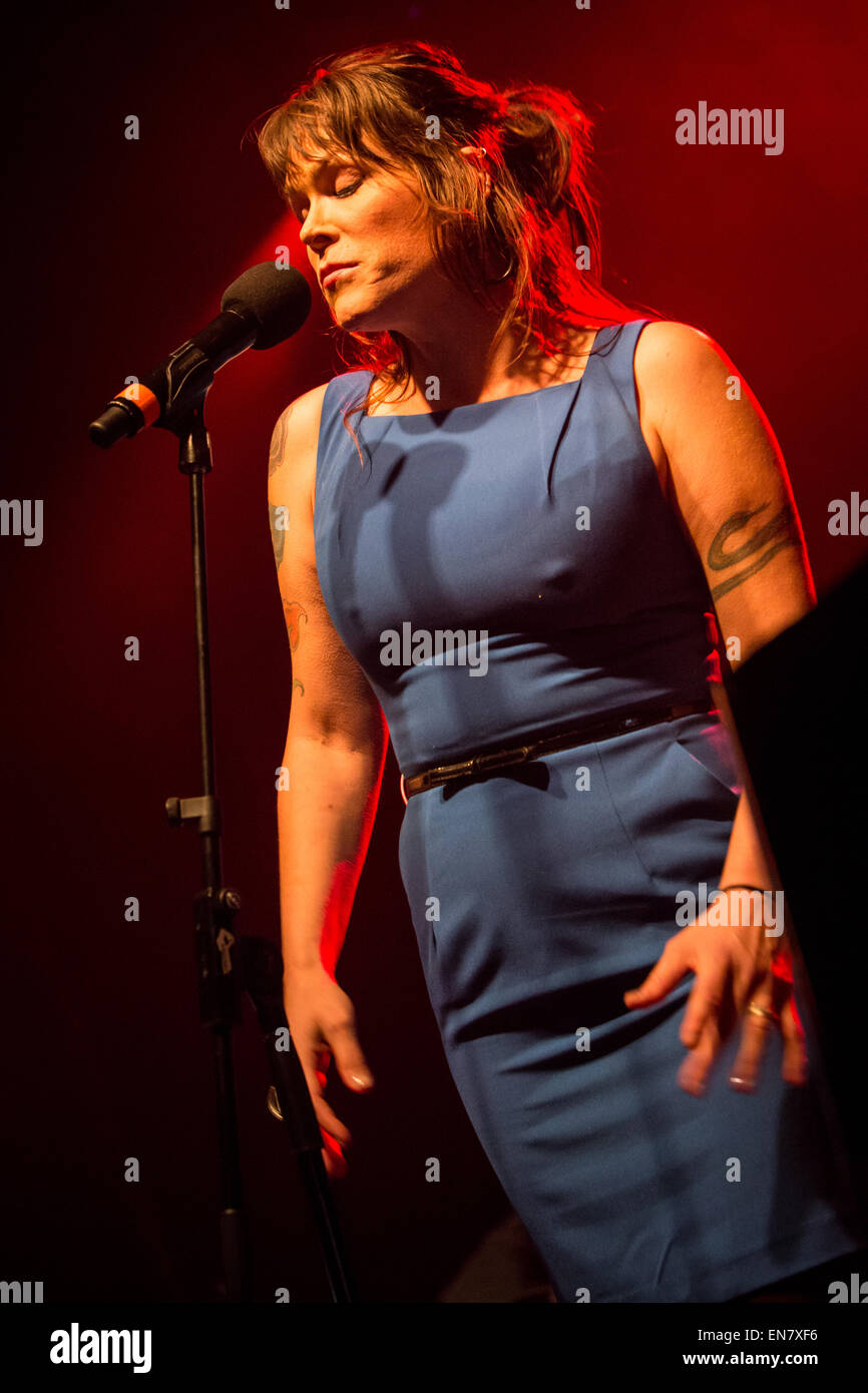 American rock singer beth hart hi-res stock photography and images - Alamy