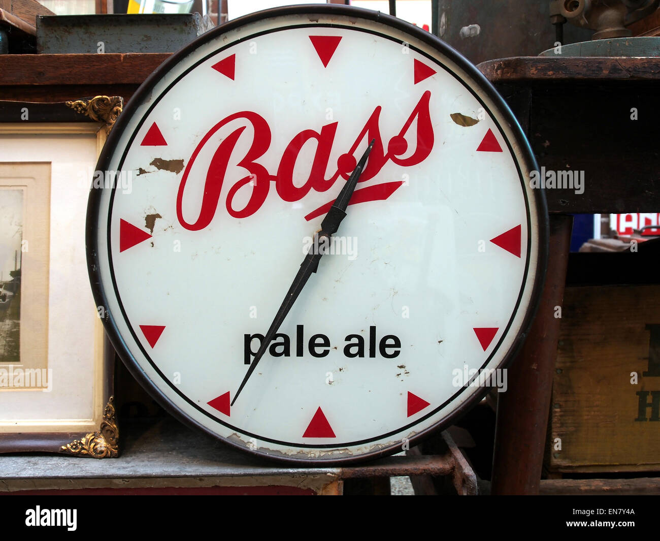 Bass pale ale clock, pic1 Stock Photo - Alamy