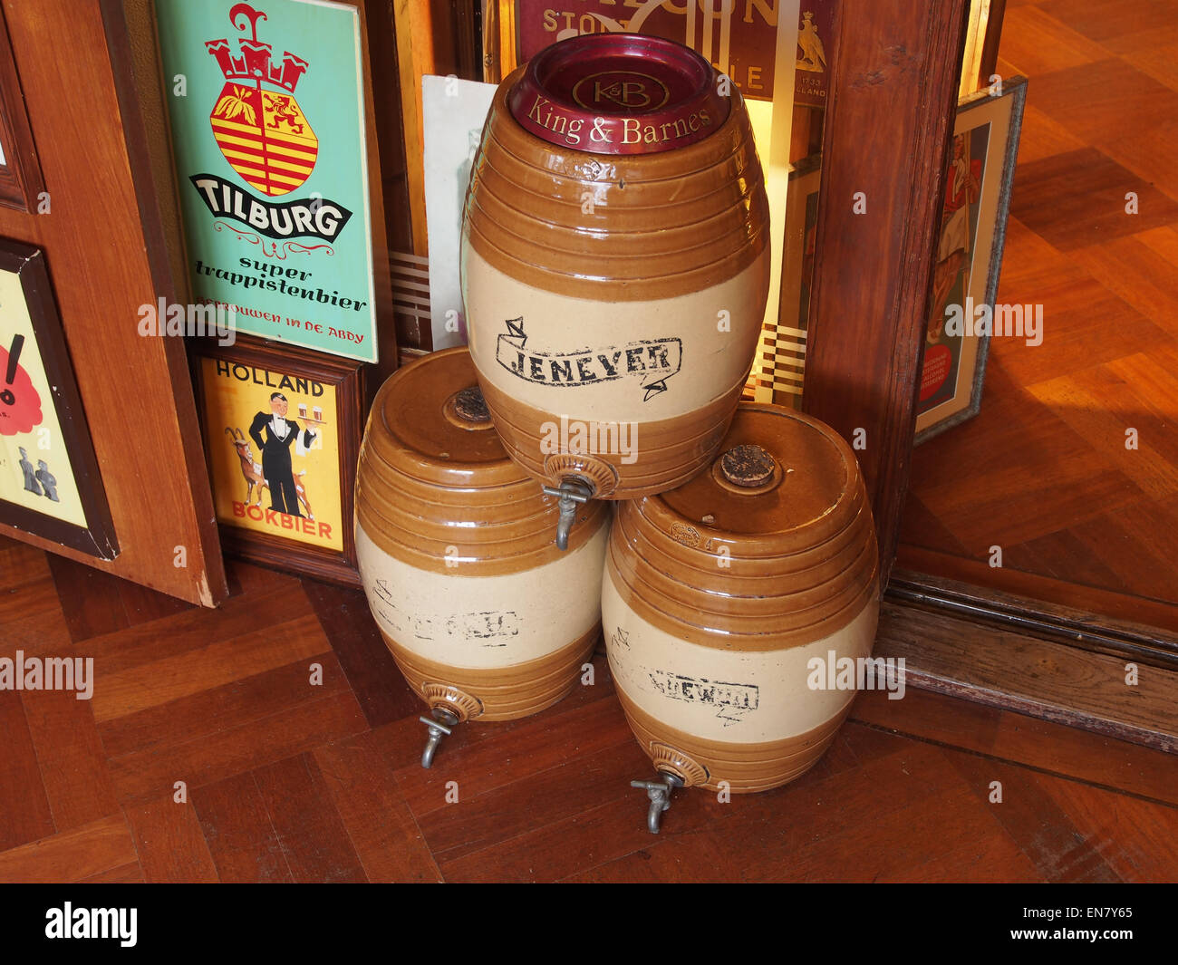 Traditional barrels hi-res stock photography and images - Alamy
