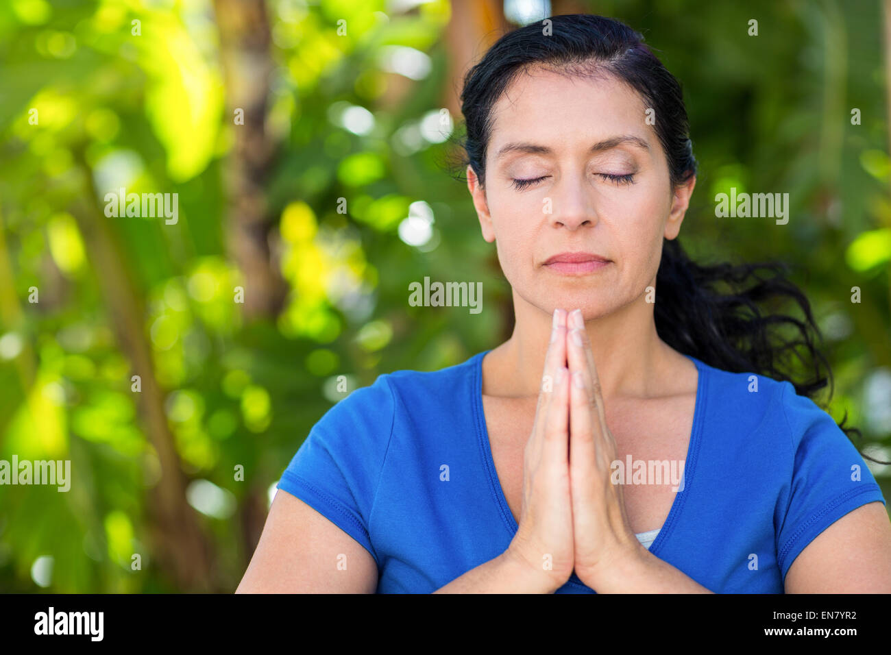 Woman relaxed sunshine hi-res stock photography and images - Alamy