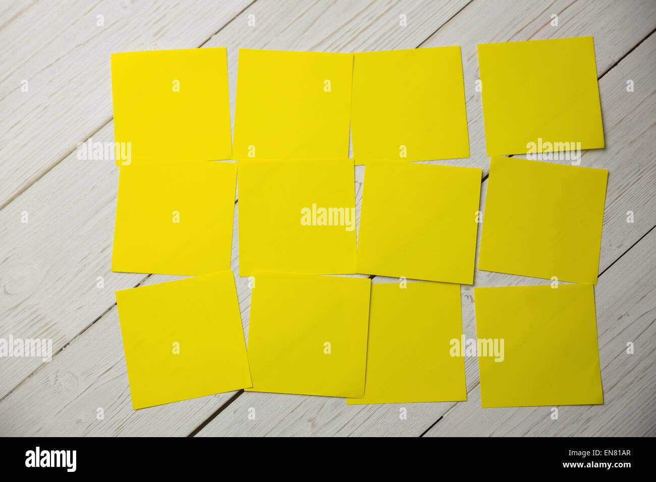 Yellow post its Stock Photo - Alamy