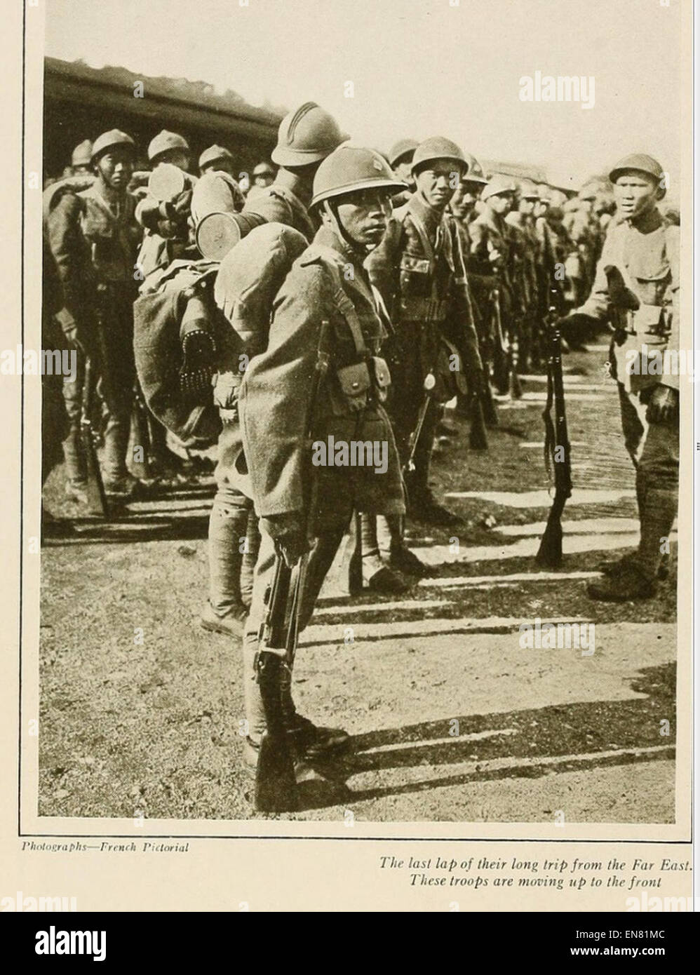 Military march during world war 1 hi-res stock photography and images ...
