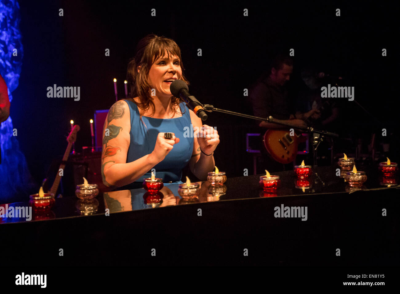 American rock singer beth hart hi-res stock photography and images - Alamy