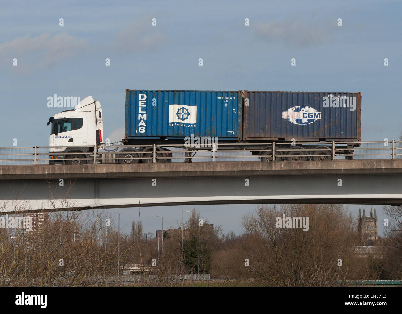 Container Containers Lorry Uk High Resolution Stock Photography and ...