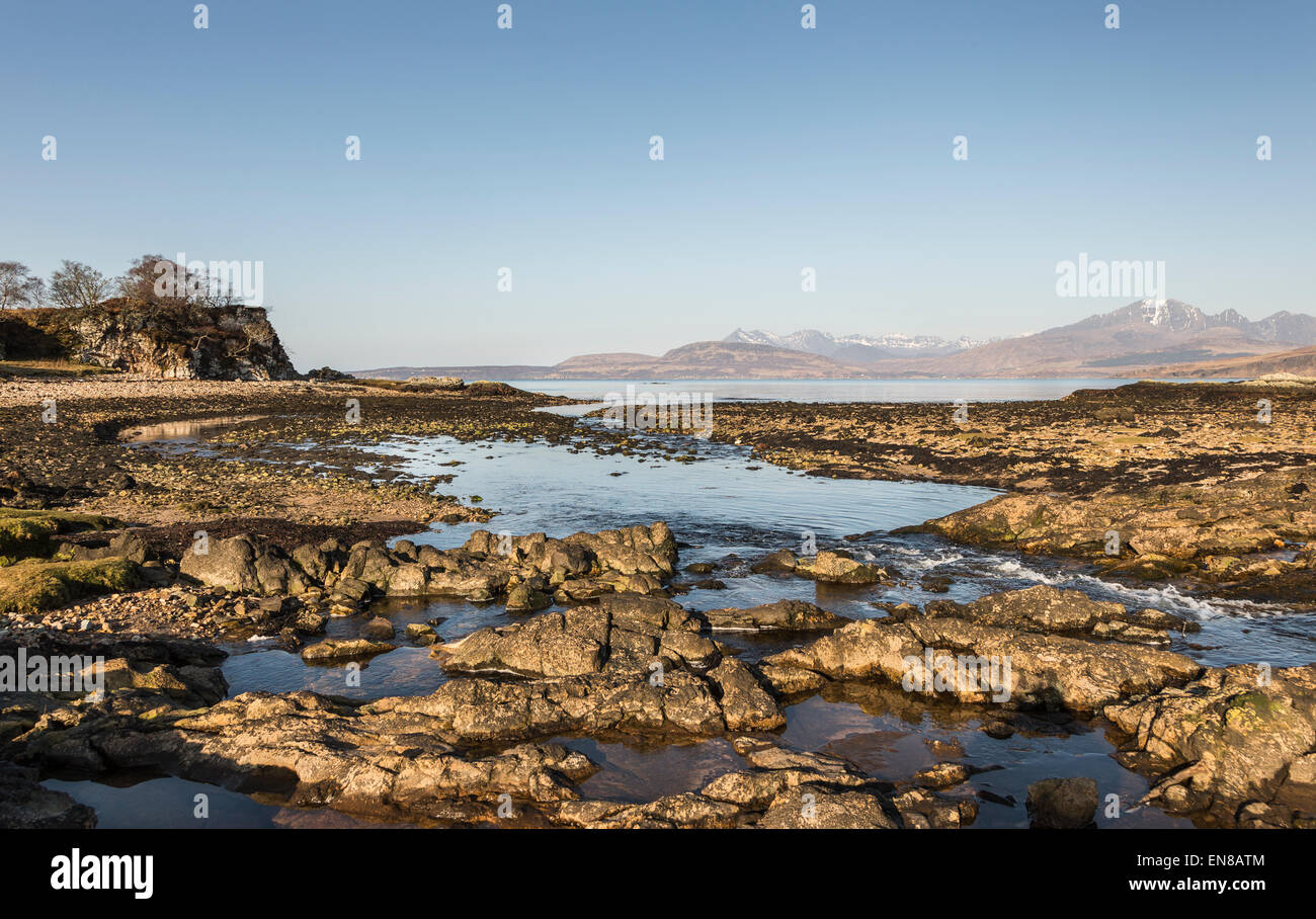 Ord beach and Cuillins on the Isle of Skye in Scotland Stock Photo - Alamy
