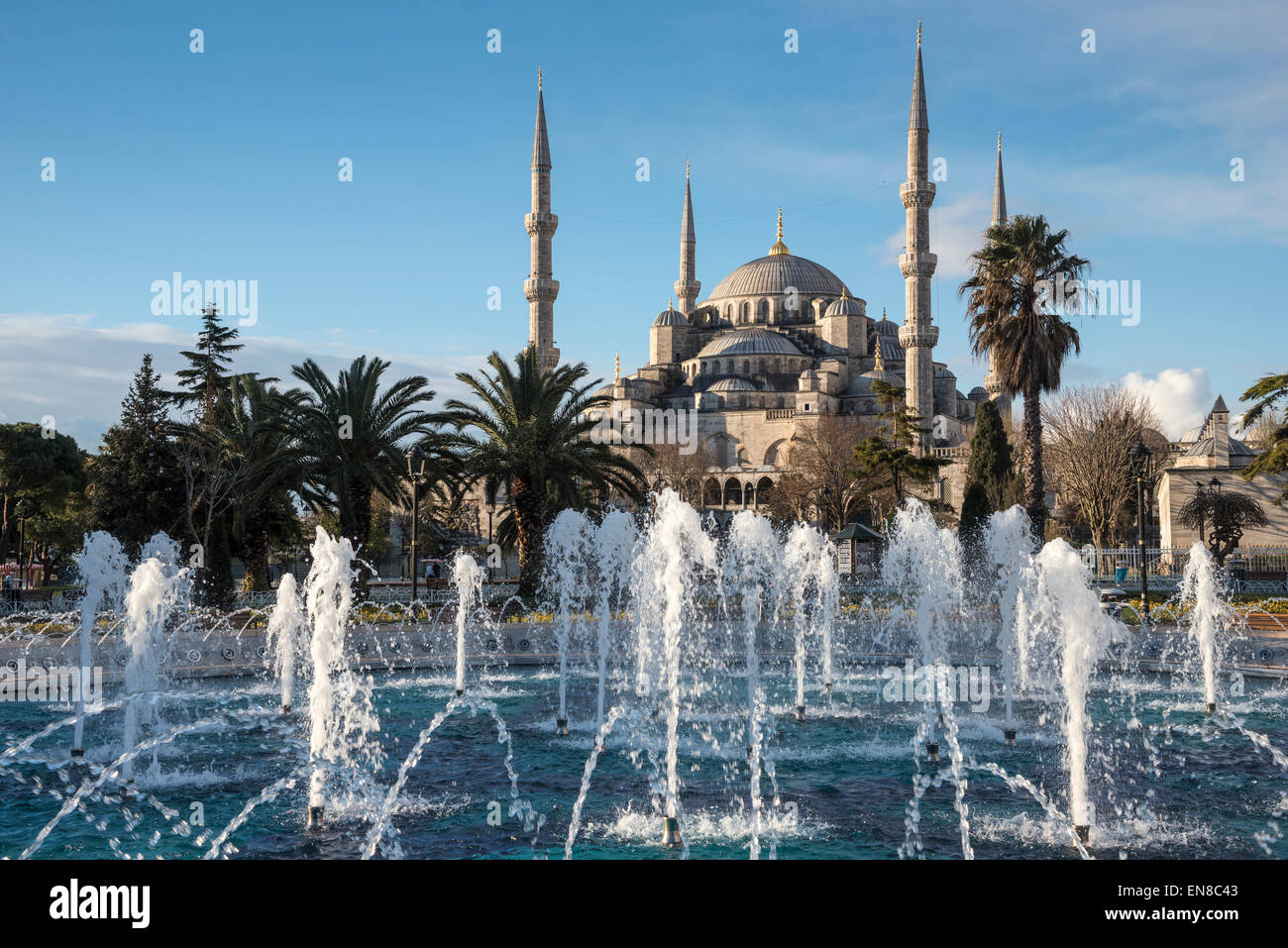 Sultan ahmet square hi-res stock photography and images - Alamy