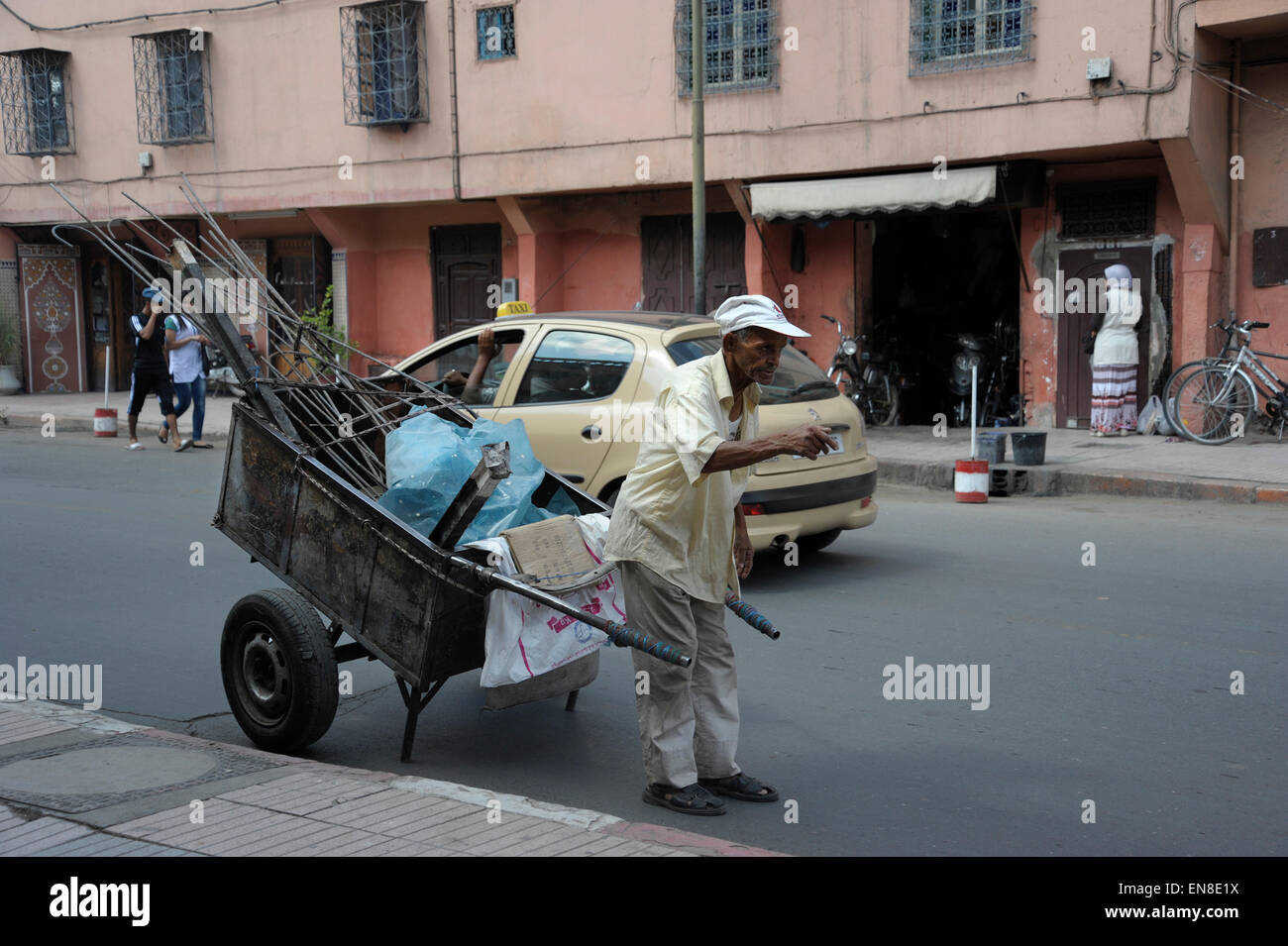 Man pulling hand cart in hi-res stock photography and images - Alamy