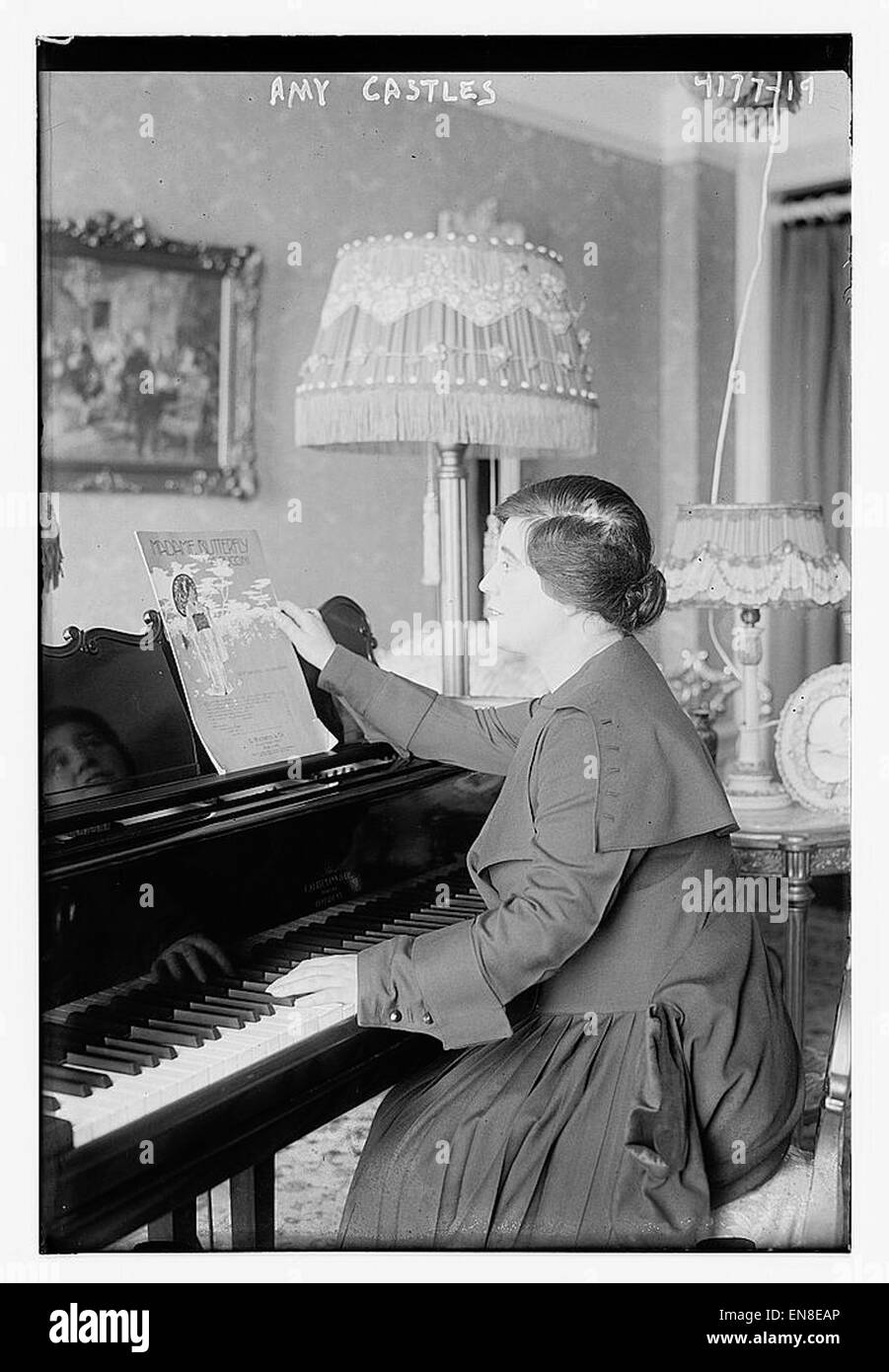 Amy castles hi-res stock photography and images - Alamy