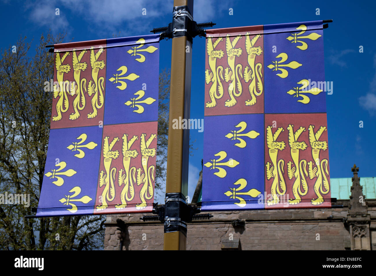 British royal standards hi-res stock photography and images - Alamy