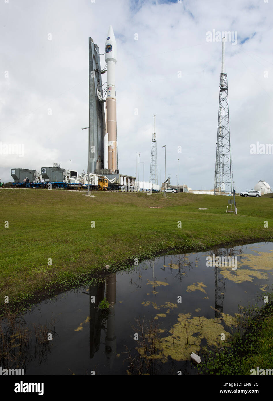 Magnetospheric multiscale spacecraft mms hi-res stock photography and ...