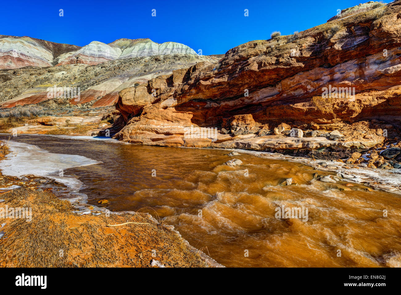 Capitol reef rocky landscape hi-res stock photography and images - Alamy