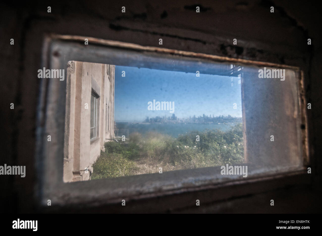 Alcatraz jail window san francisco hi-res stock photography and images ...