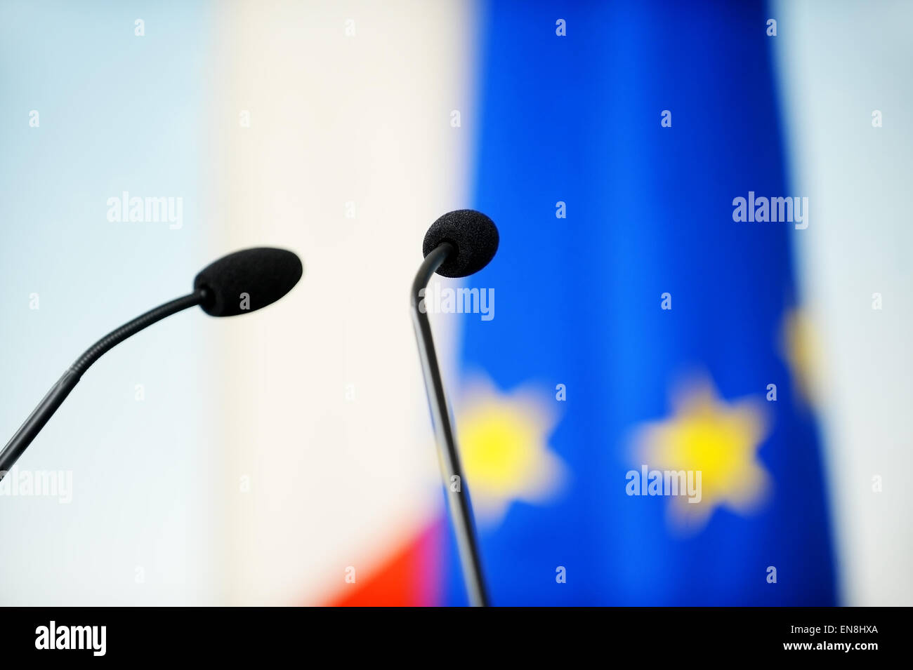 Microphone flag hi-res stock photography and images - Alamy