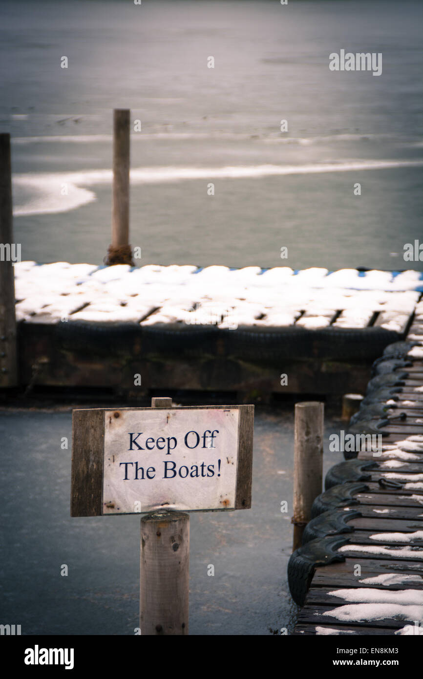 Keep off the jetty hi-res stock photography and images - Alamy