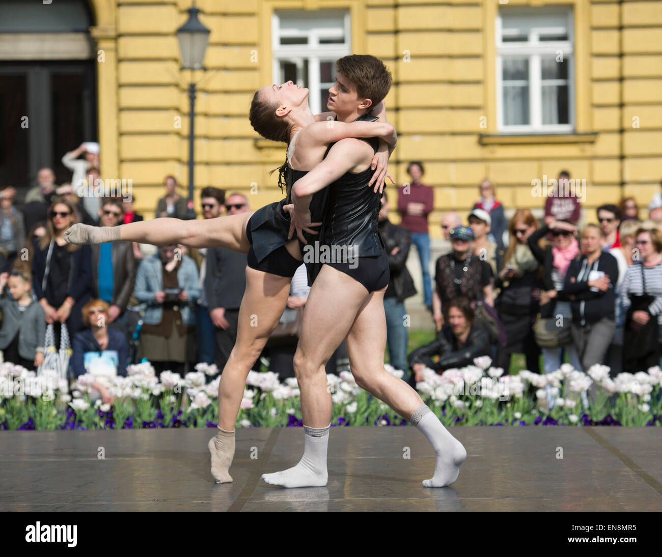 Open air ballet hi-res stock photography and images - Alamy