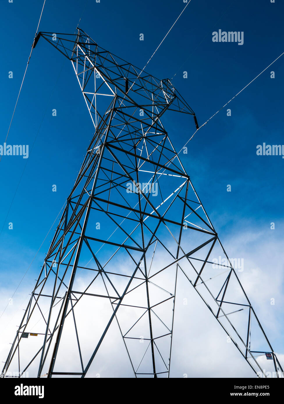 Tall electrical towers hi-res stock photography and images - Alamy