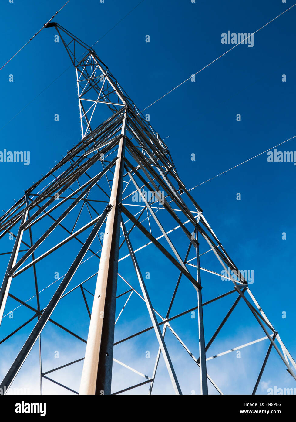 Electrical transmission towers hi-res stock photography and images - Alamy