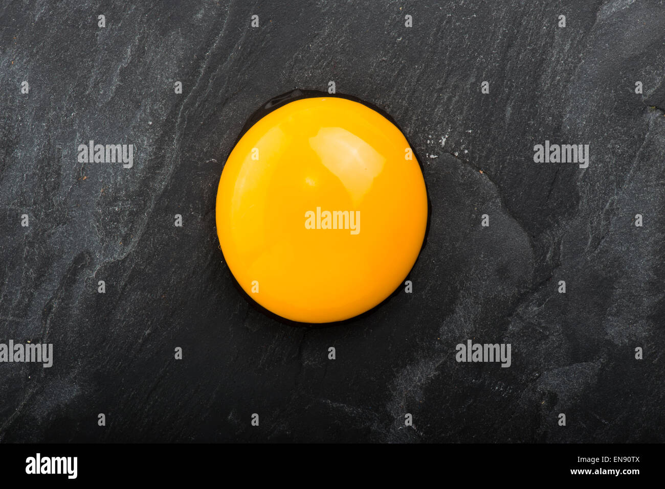 Egg raw shell orange hi-res stock photography and images - Alamy
