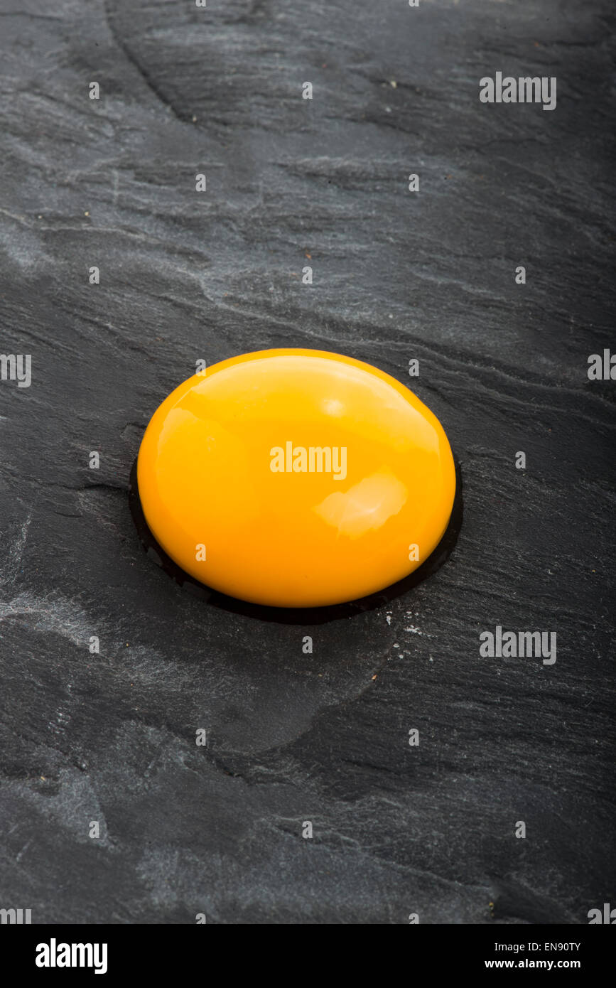 Egg raw shell orange hi-res stock photography and images - Alamy