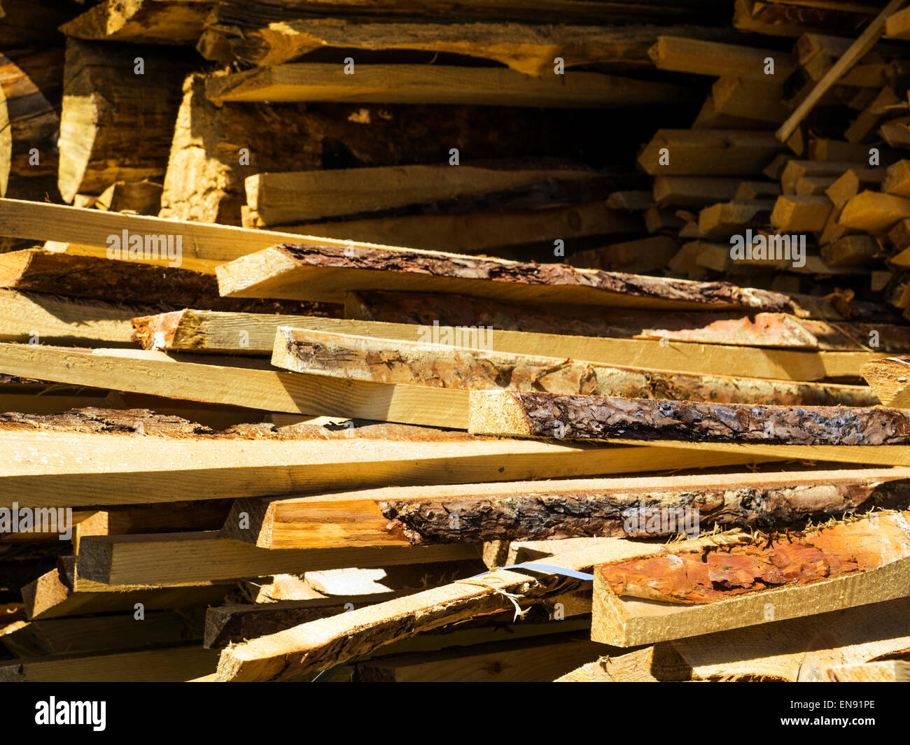 Stack of pine boards scraps Stock Photo - Alamy