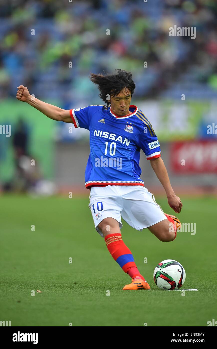 Kanagawa, Japan. 25th Apr, 2015. Shunsuke Nakamura (F Marinos) Football ...